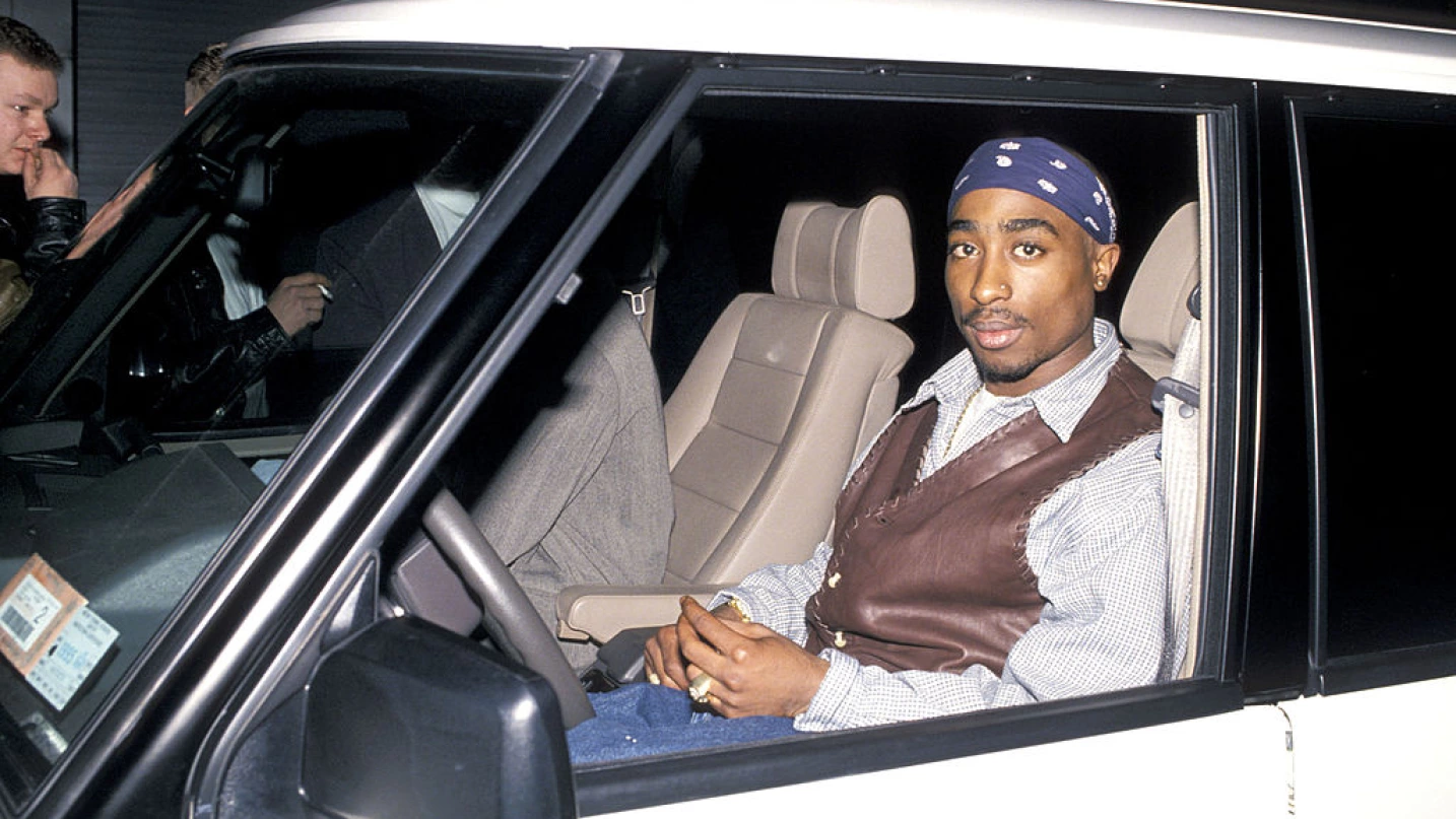 Ming-Boggling Conspiracy Theories About Tupac's Death