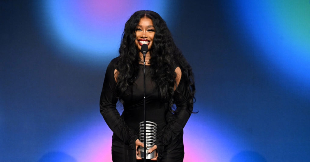 SZA Brings D4vd on 'SOS' Tour — North American Leg This Fall